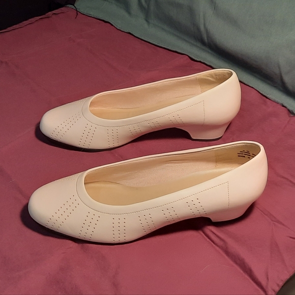 Auditions | Shoes | Auditions White Womens Dress Shoes | Poshmark